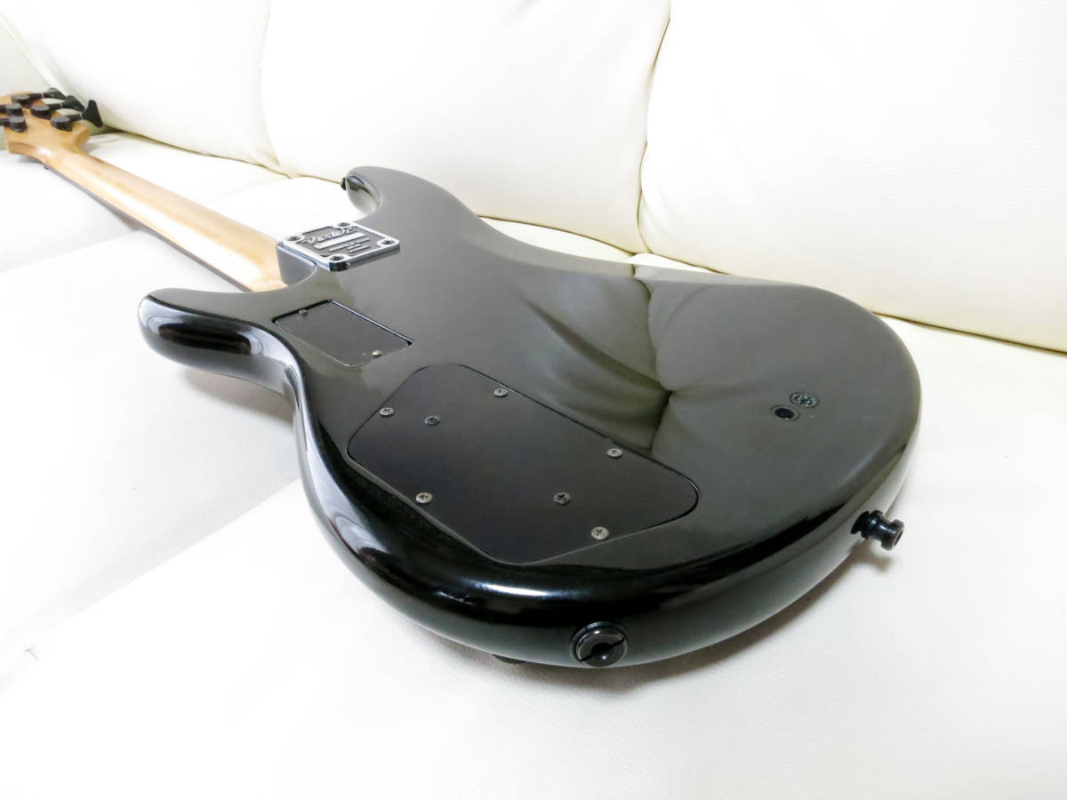 Vester MANIAC PJタイプ 5弦ベース ブラック 整備済 綺麗(エレキベース本体)｜売買されたオークション情報、yahooの商品 ...