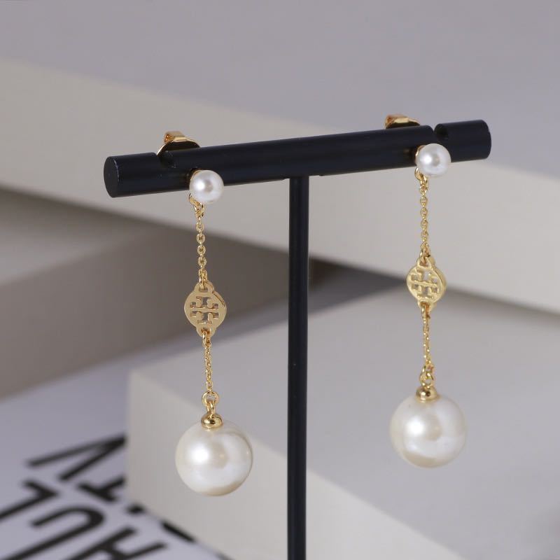 TB040 Tory Burch トリーバーチ パールピアス アクセサリー、時計