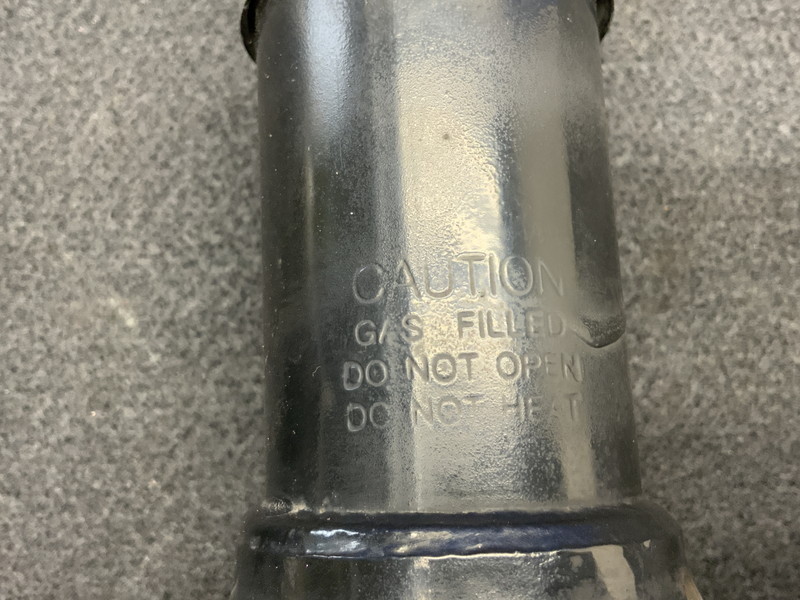 FS001 FB ブルーテック キャンター 標準 移動販売車 フロント ショック アブソーバー 左右セット MK459972 動画有り ...