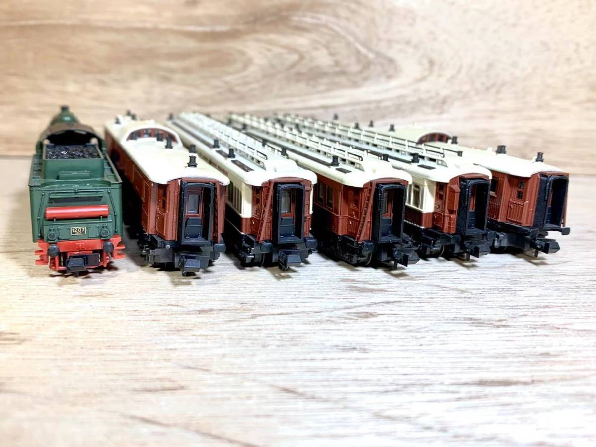 MINITRIX Nゲージ 11017 CIWL 国際寝台車会社 S10.2 BR17.2 蒸気機関車 オリエントエクスプレス 6両セットフル ...