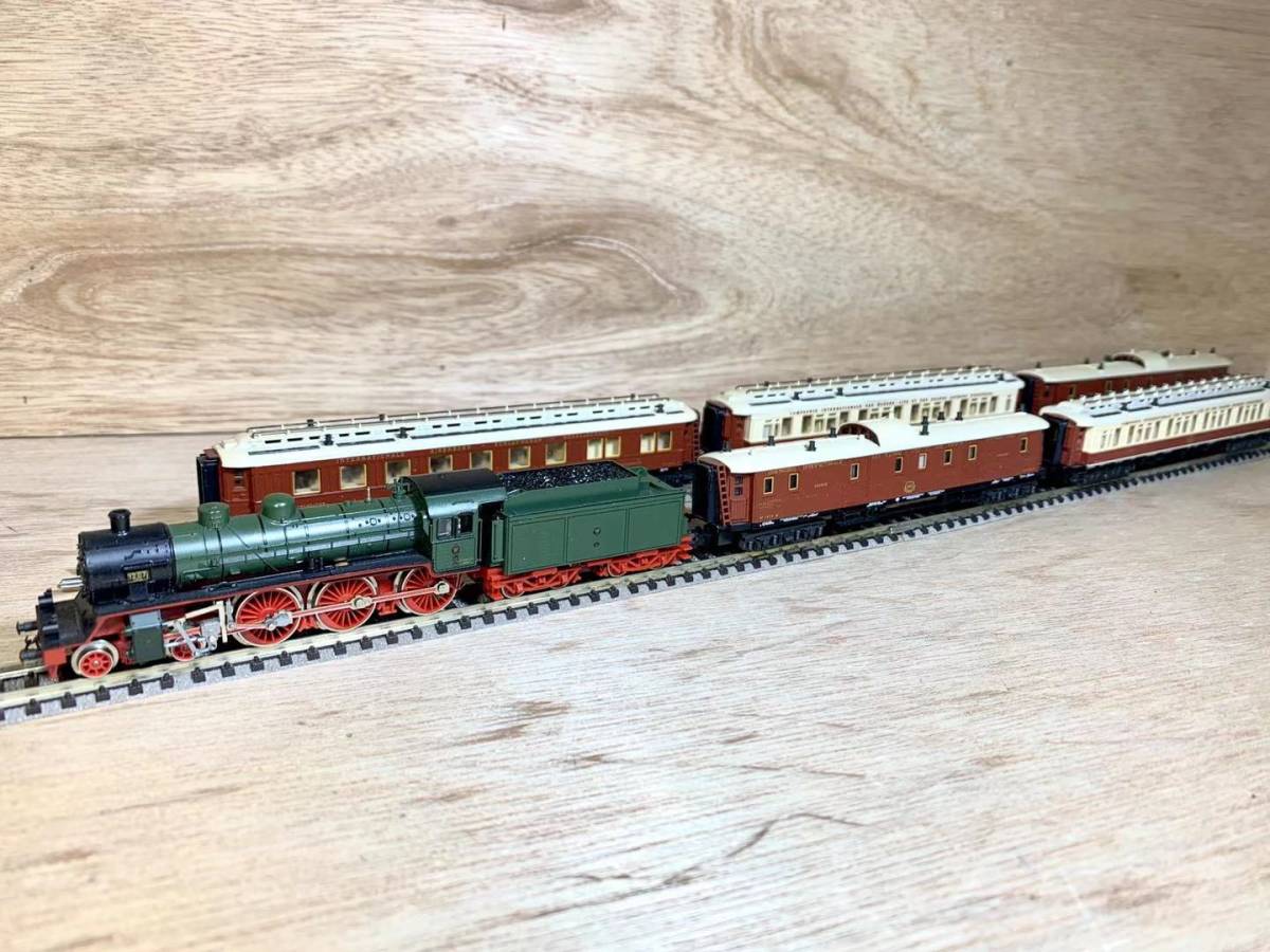 MINITRIX Nゲージ 11017 CIWL 国際寝台車会社 S10.2 BR17.2 蒸気機関車 オリエントエクスプレス 6両セットフル ...
