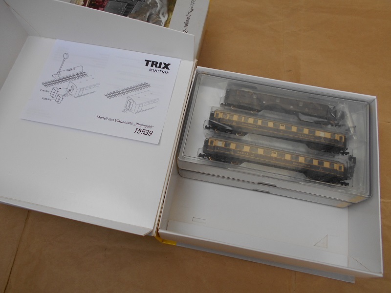 Minitrix 15539 DRG ドイツ国鉄 Rheingold ラインゴルト 6両セット Ep.2 Trix(外国車輌)｜売買された ...