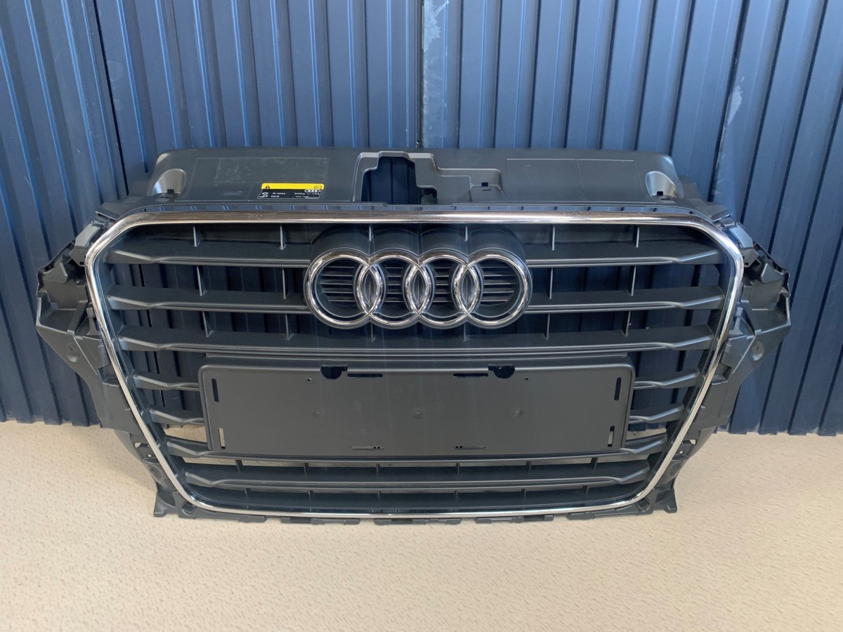 AUDI アウディ A3 S3 純正 フロントラジエターグリル 8V3853651 良品(その他)｜売買されたオークション情報、yahooの ...