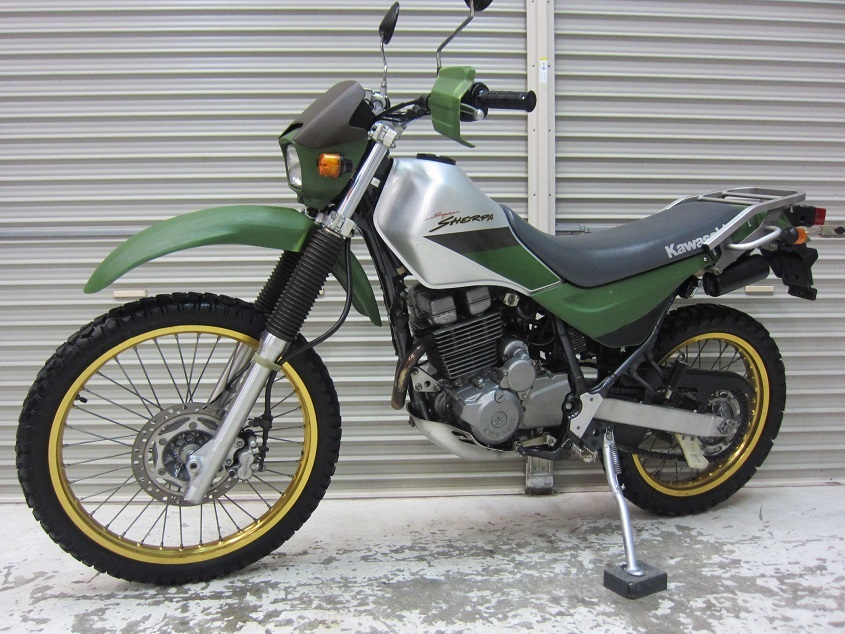 カワサキ スーパーシェルパ KL250G お洒落なミリタリーカラー オフロード(126cc-250cc)｜売買されたオークション情報 ...