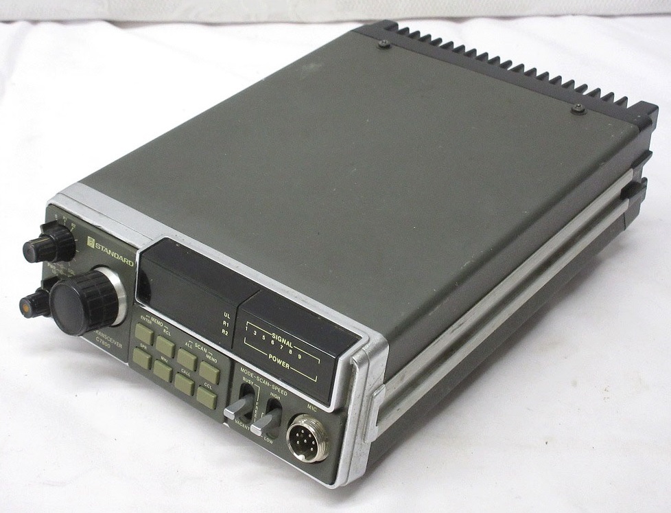 04K190 レトロ STANDARD スタンダード UHF FM トランシーバー C7800 未確認 ジャンク 現状(モービル)｜売買された ...