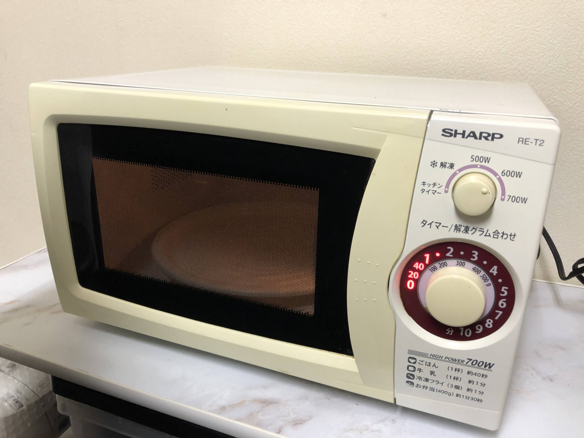 SHARP/シャープ 700W 電子レンジ 50Hz 東日本専用 RE-T2-W5 ホワイト系 解凍 あたため2014年製 TY(電子レンジ一般)｜売買されたオークション情報、yahooの商品 ...