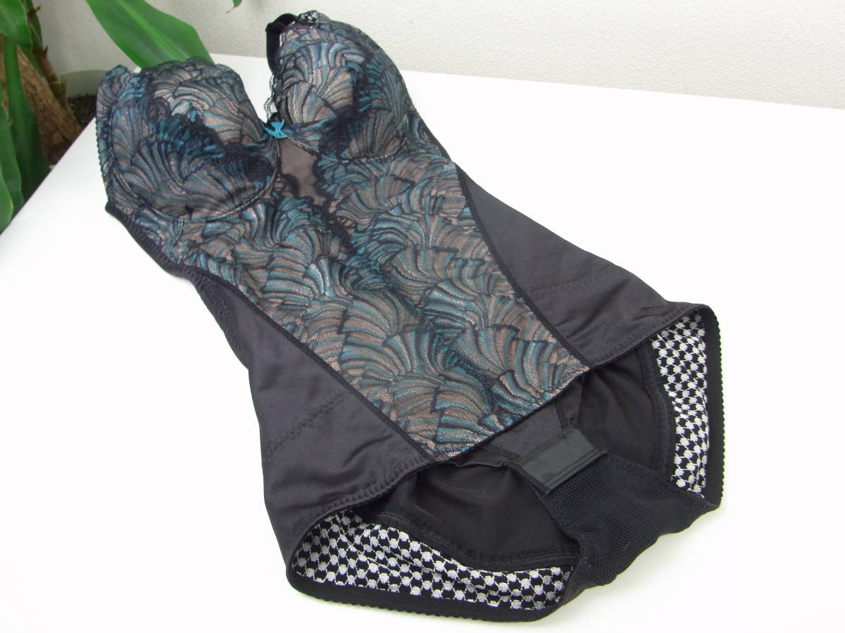 57763-5 大特価セール 試着 マルコ カリーユ フルカップボディスーツ E65S メールブルー MARUKO/高級補正下着/補整/矯正インナー(Eカップ以上)｜売買されたオークション情報 ...