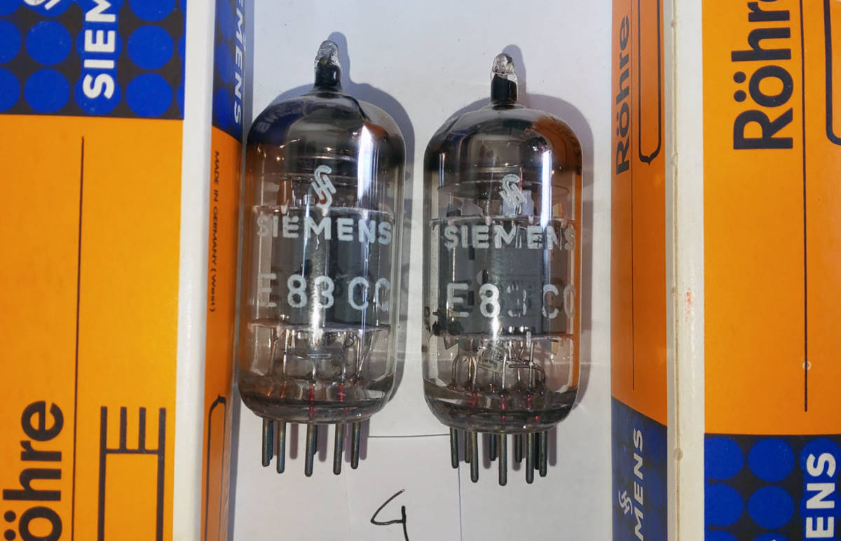 SIEMENS E83CC ×2 シーメンス E83CC 2個 箱付き No.4(真空管)｜売買されたオークション情報、yahooの商品情報をアーカイブ公開 - オークファン（aucfan.com）
