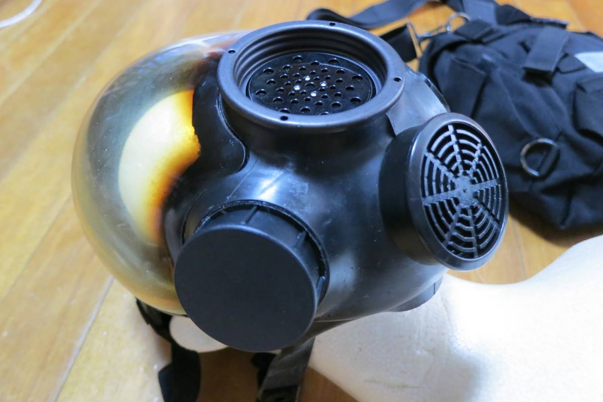 米軍放出品 MSA Advantage 1000 Gas Mask M ポーチ付き ーA57(個人装備)｜売買されたオークション情報 ...
