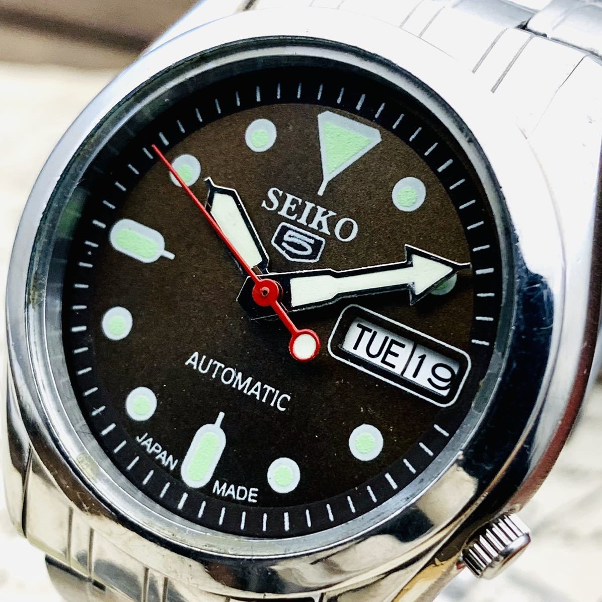 限定 特別大特価 セイコー5 SEIKO5 シルバー 腕時計 メンズ 機械式 デイデイト自動巻き アンティーク 整備済み ヴィンテージ No35(その他)｜売買されたオークション情報 ...