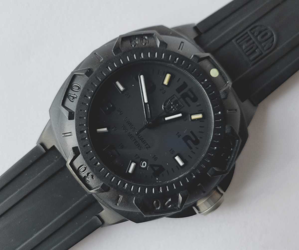 ネコポス発送 LUMINOX SENTRY 0200 Series ルミノックス セントリー 0200 シリーズ ブラックアウト メンズ 腕 ...