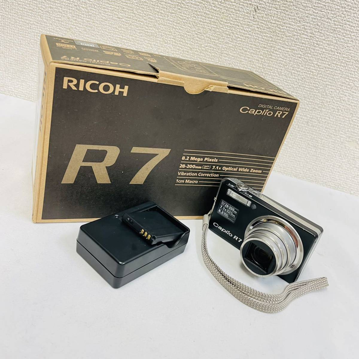 コンパクトデジタルカメラ RICOH リコー caplio R7 コンデジ NN6183(リコー)｜売買されたオークション情報、yahooの ...