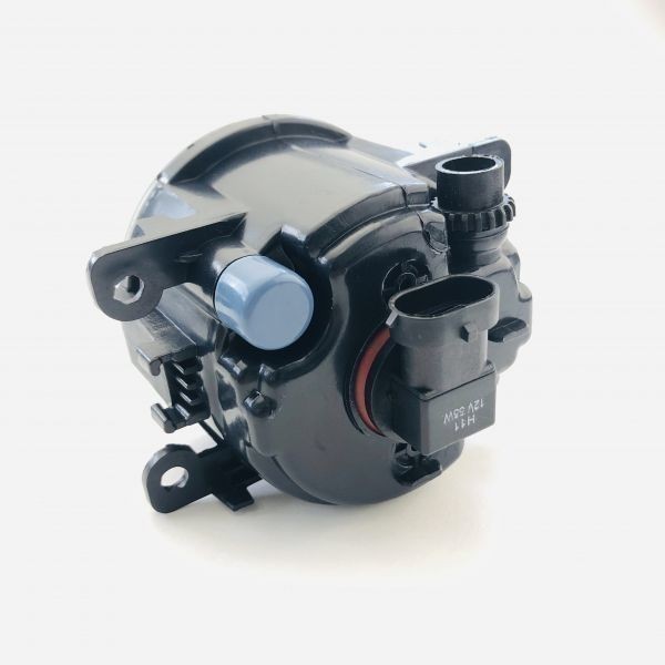 汎用 日産 スズキ LED フォグ ランプ ユニット ホワイト 純正形状 エルグランド E51 E52(社外品)｜売買されたオークション情報、yahooの商品情報をアーカイブ公開 ...