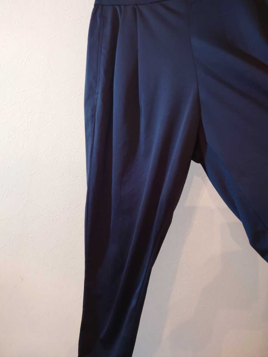 送料210円 ユニクロ エアリズムYOGAテーパードパンツ Mサイズ AIR Rism ウエスト63-69cm 黒 ヨガパンツ ストレッチ ...