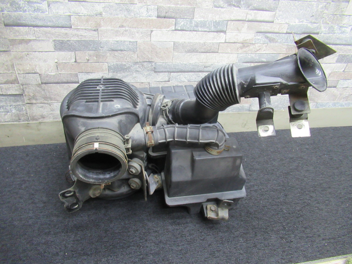 いすゞ エルフ KK-NHR69EA デコトラ アトラス エアクリーナー TR-36(その他)｜売買されたオークション情報、yahooの商品情報をアーカイブ公開 - オークファン（aucfan ...