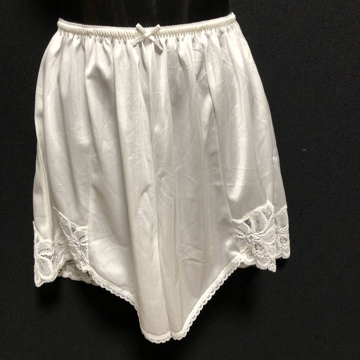 FF-001 Triumph ＆ フレンドリー エクセルピュアホワイト フレアパンツ＆シルキーロングパンツ M＆Lサイズ＜ ＞(その他)｜売買 ...