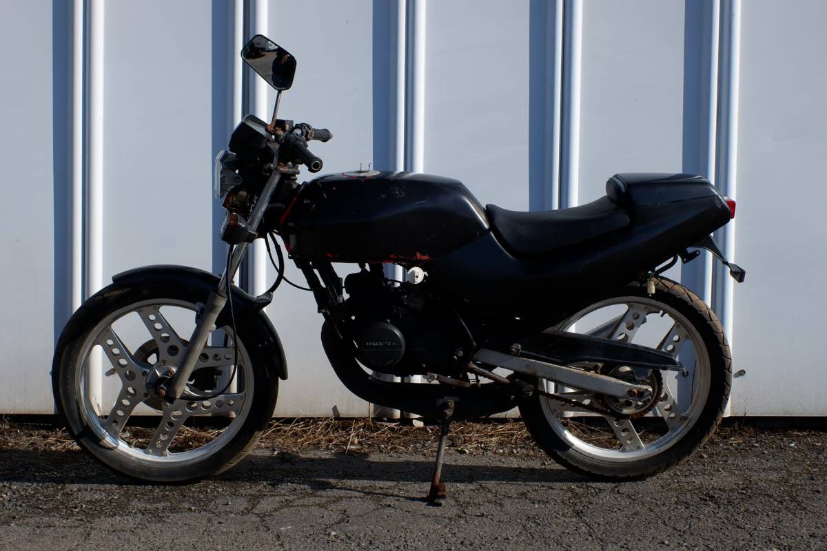 TZM50の値段と価格推移は？｜3,317件の売買情報を集計したTZM50の価格や価値の推移データを公開