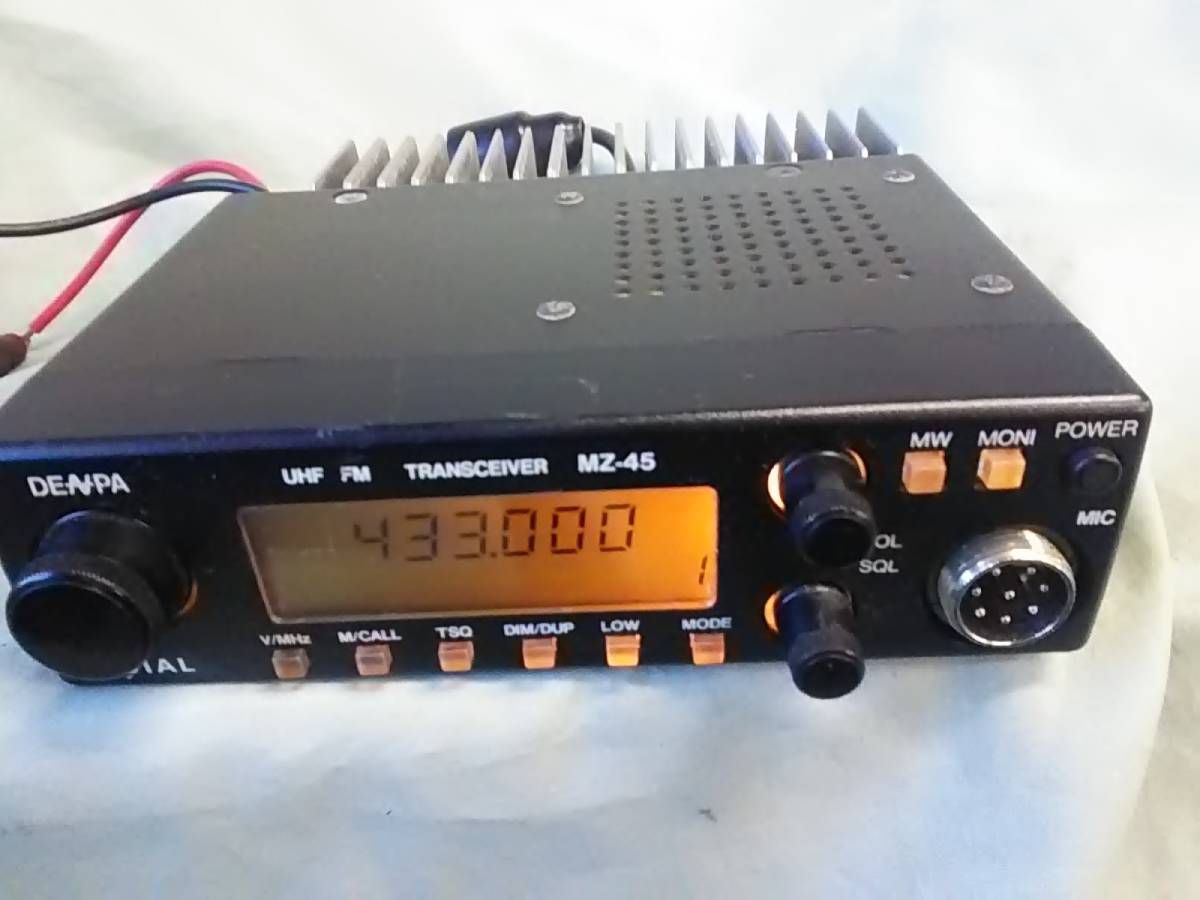 DENPA マーツコミュニケーションズ 株 430MHz FMトランシーバー MZ-45 35w 付属品無し 片側ランプ切れ(モービル)｜売買 ...