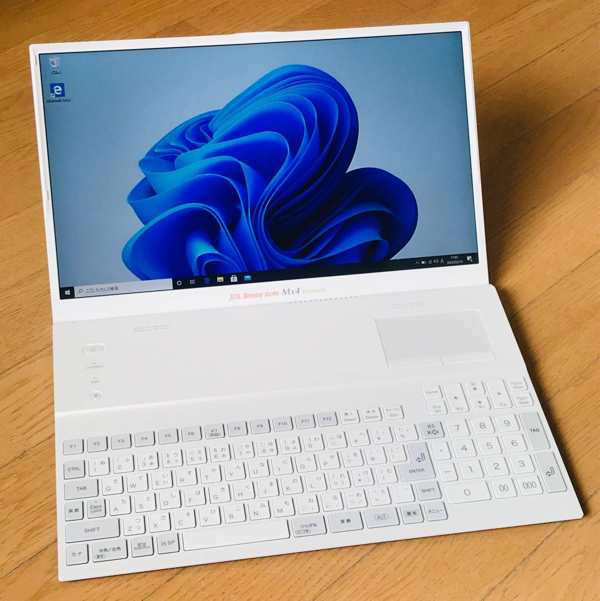 状態良 JDL Benny note Mx4 Premium フルHD 15.6型 Core i7 7600U メモリ8GB 256GB-SSD カメラ 無線 Win10Pro64 ...