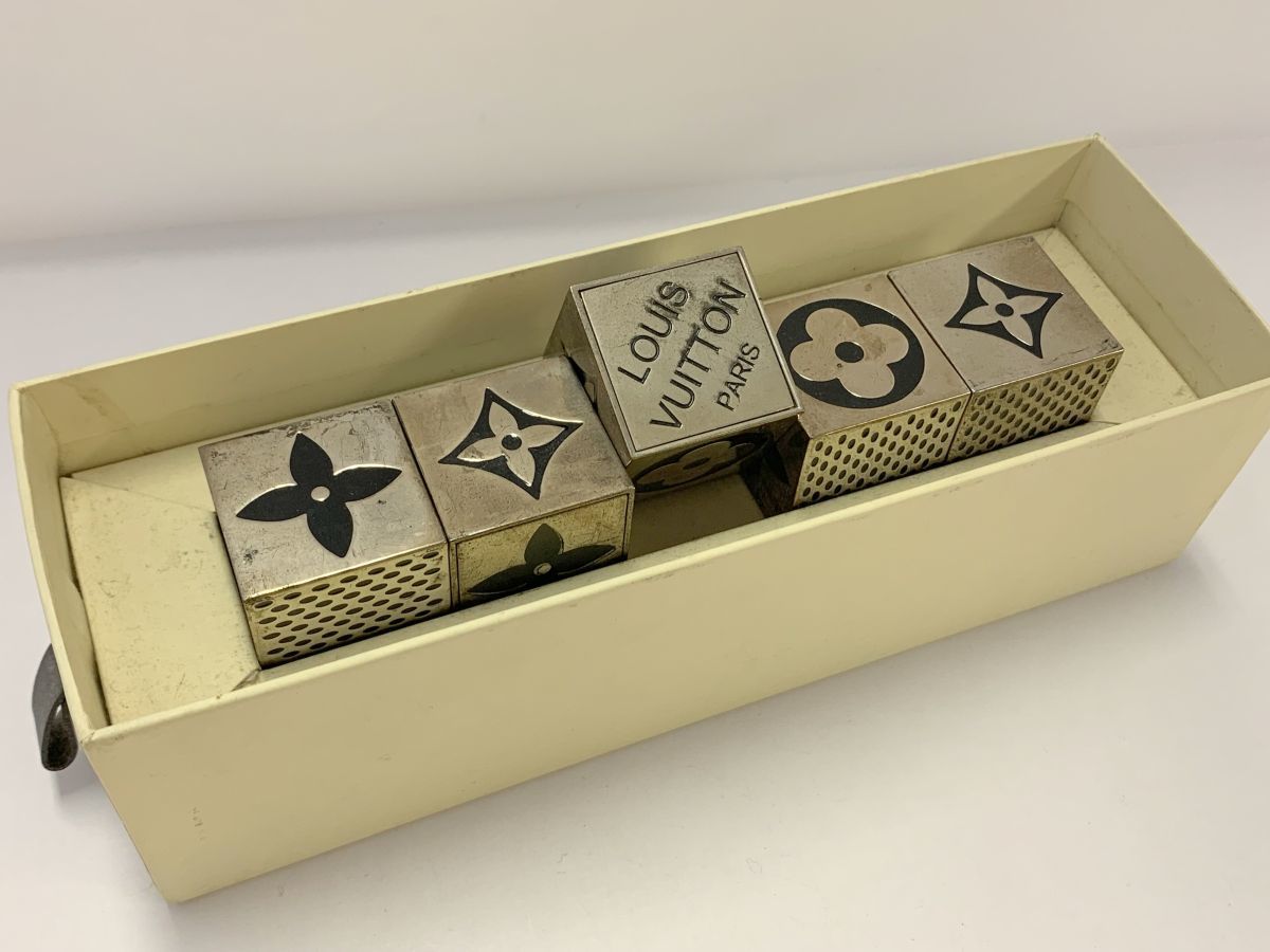 E495-A86-277 Louis Vuitton ルイヴィトン サイコロ キューブ ダイス モノグラム インテリア小物 ⑥(ルイ・ヴィトン)｜売買されたオークション情報、yahooの商品 ...