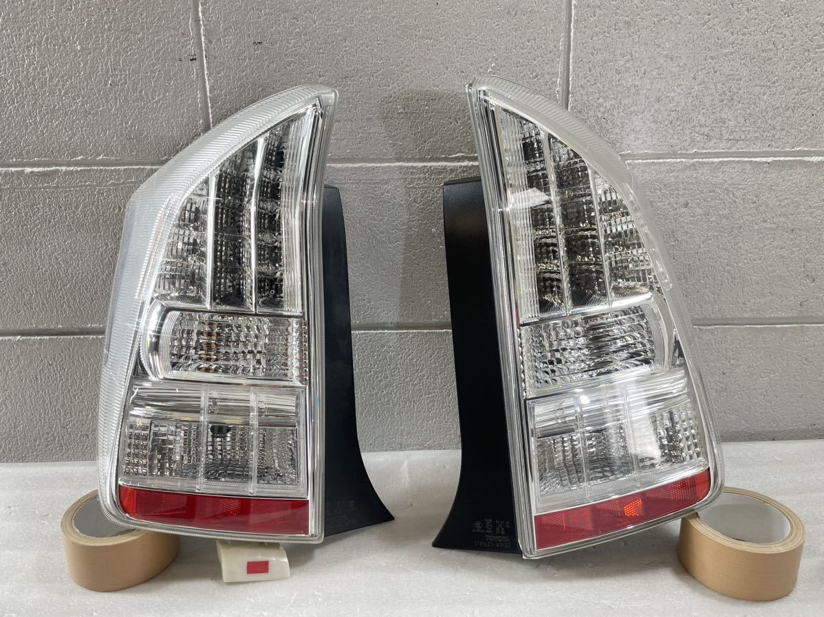 R50411 ② プリウス ZVW30 前期 純正 テール ランプ 左右 STANLEY 47-37 81551-47122(テールライト ...