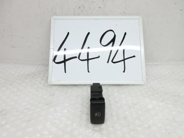 20年 コペン ABA-L880K フォグスイッチ 84160-B2010 183833 4494(ダイハツ用)｜売買されたオークション情報 ...