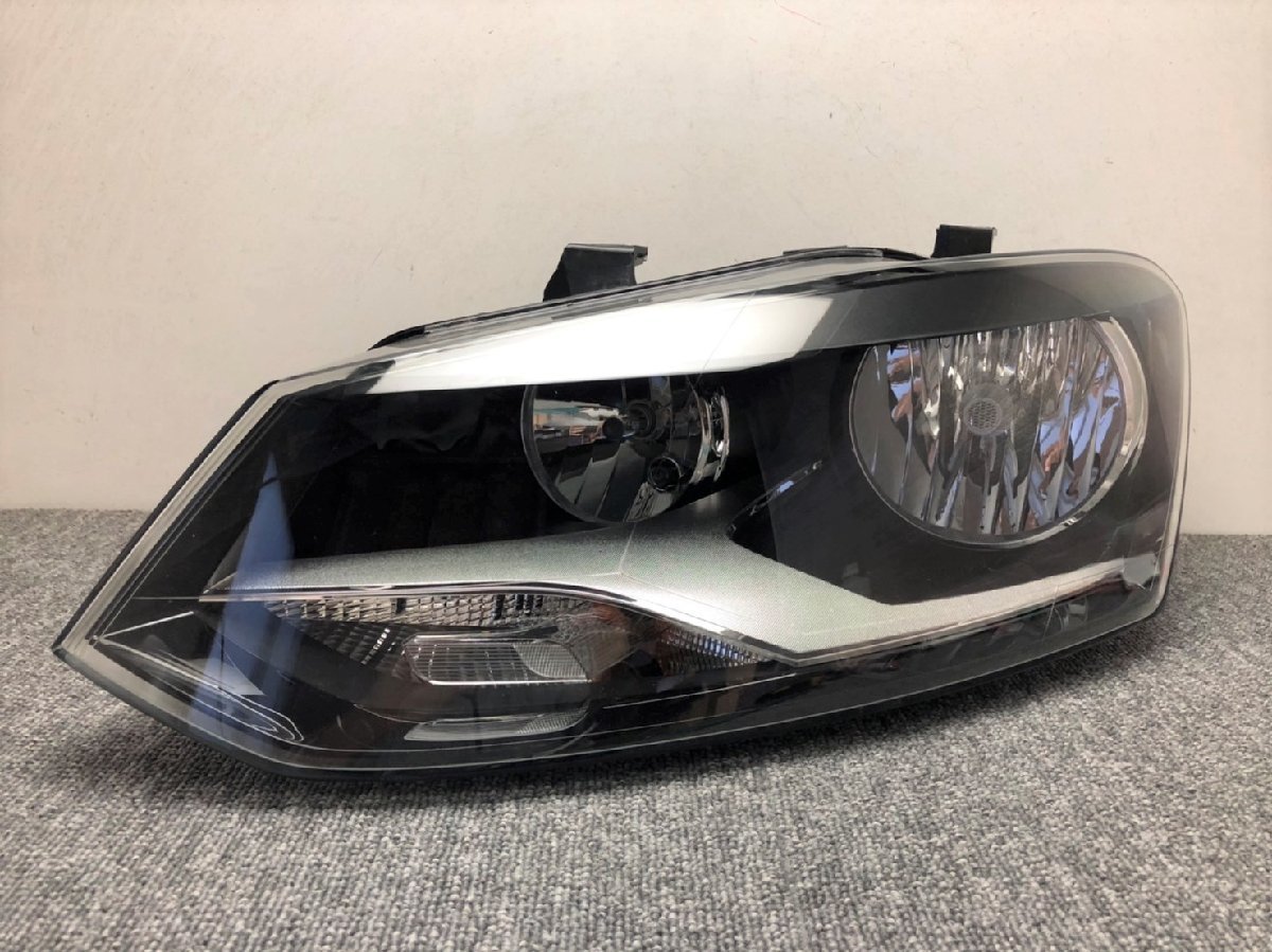 67985 6R系 VW/フォルクスワーゲン ポロ 左ヘッドライト/左ヘッドランプ ハロゲン 6R2941007F ほ7-B1(ヘッドライト ...