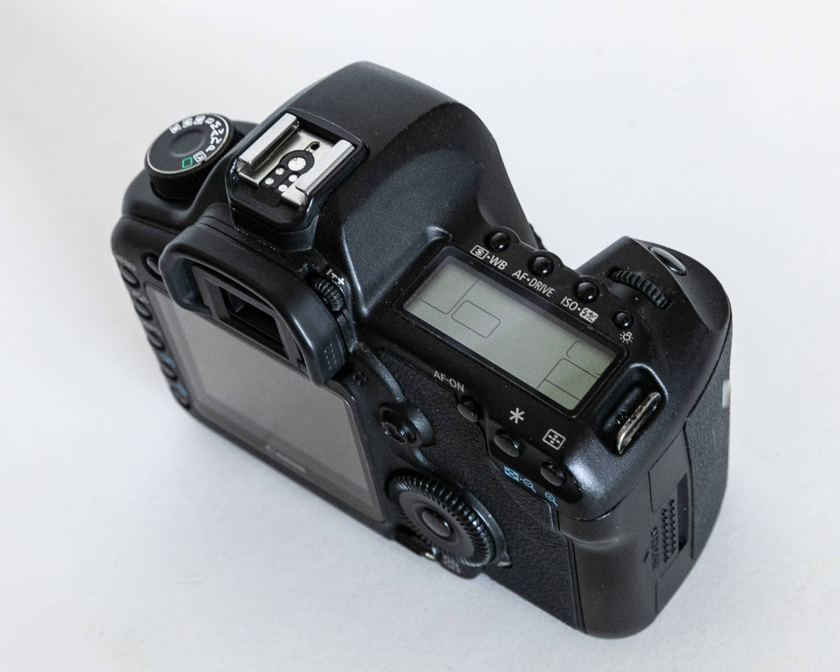 良品 キャノン Canon EOS 5D Mark II ボディ BG-E6 バッテリーグリップ(キヤノン)｜売買されたオークション情報、yahooの商品情報をアーカイブ公開 - オークファン ...