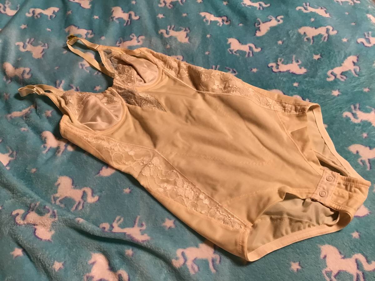 F22 ワコール ワイヤー有り ボディスーツC70M(Cカップ)｜売買されたオークション情報、yahooの商品情報をアーカイブ公開 - オークファン（aucfan.com）