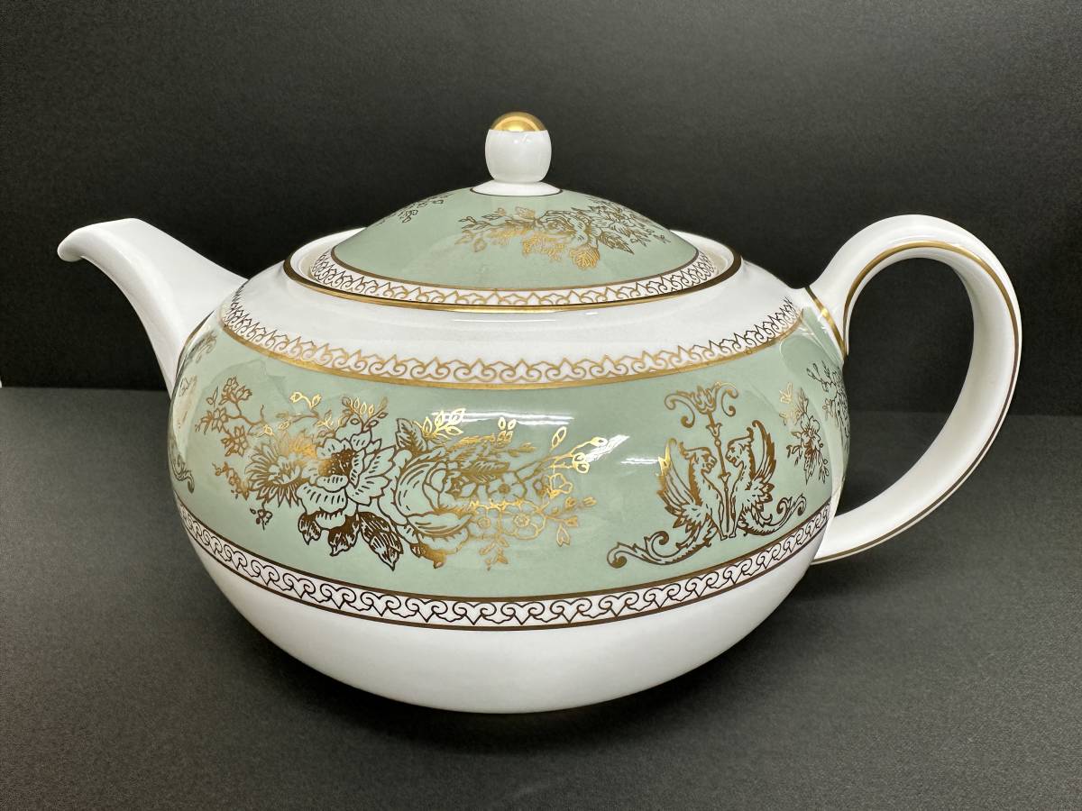 T908 WEDGWOOD ウェッジウッド コロンビアセージグリーン ティーポット 金彩 廃盤商品(ウェッジウッド)｜売買されたオークション情報、yahooの商品情報をアーカイブ公開 ...