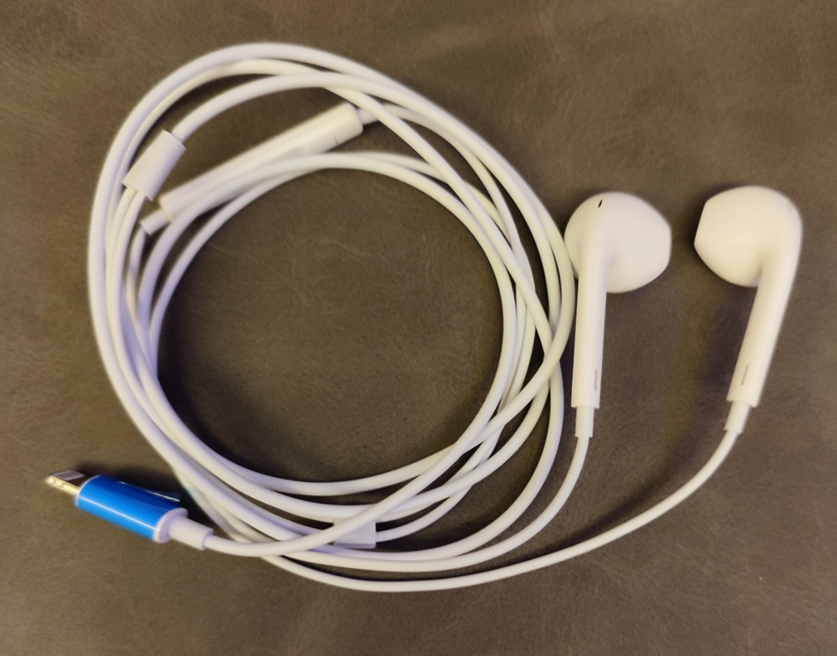 Pop-up Window Lightning Headset(イヤフォン)｜売買されたオークション情報、yahooの商品情報をアーカイブ公開 ...