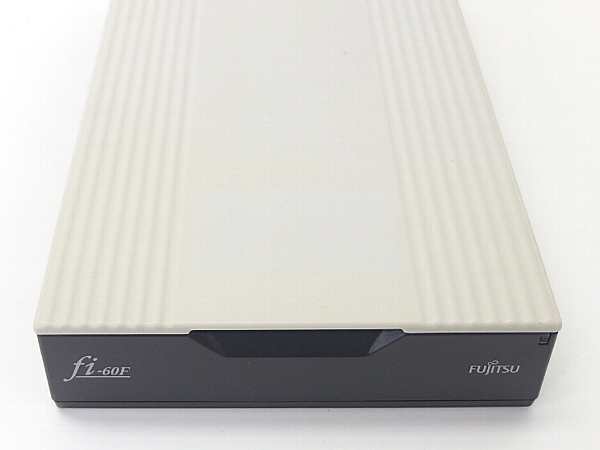 限られたスペースにも設置可能なコンパクトサイズ 富士通 fi-60F A6フラットベッドタイプカラースキャナ2016年製 送料一律520円 ...
