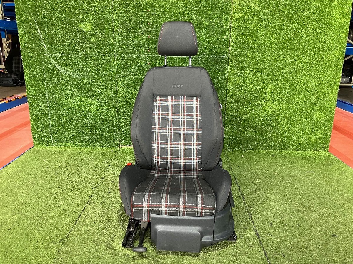 新Y管理73790 H24 VWポロ GTI 6RCAV 助手席 アシスタント シート トリム XE SRSインフレーター欠品 ...