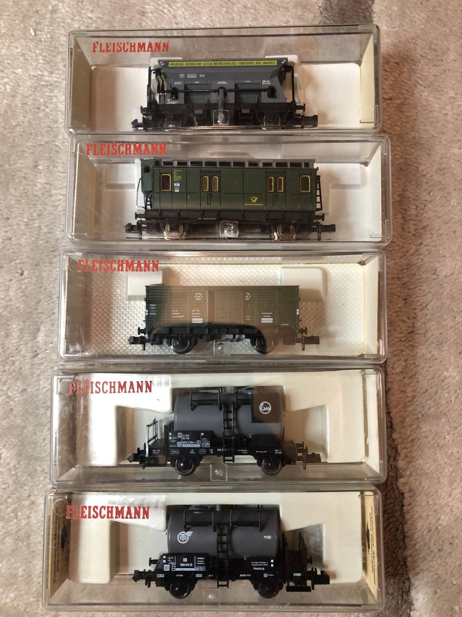 Nゲージ FLEISCHMANN 8511 8050 8351 8405 8407 5両セット(外国車輌)｜売買されたオークション情報、yahooの商品情報をアーカイブ公開 - オークファン ...