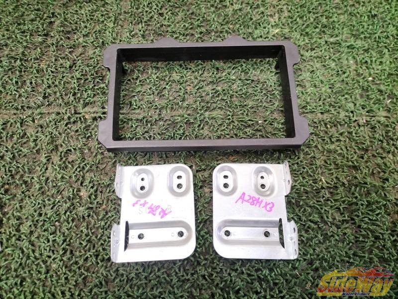 S_トルネオ CF4 オーディオ取付ステー+パネル 3点 A28H(取り付けキット、配線)｜売買されたオークション情報、yahooの商品情報をアーカイブ公開 - オークファン（aucfan.com）