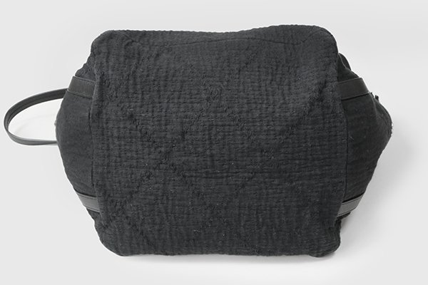 CHANEL シャネル 2WAY キャンバス トート バッグ CC チェーン ショルダー 黒 フリンジ 鞄 BT15(ショルダーバッグ)｜売買されたオークション情報、yahooの商品情報を ...