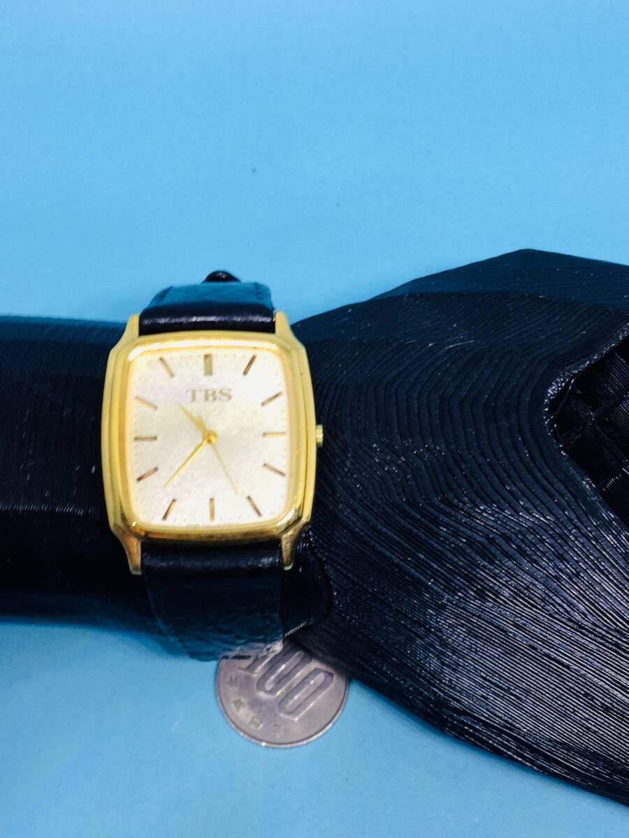 E13 シチズンOEM ' ' TBS ティービーエス 電池交換済み ゴールド メンズ腕時計 送料全国一律185円 洒落た時計(その他)｜売買されたオークション情報、yahooの商品情報を ...