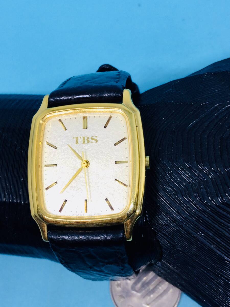 E13 シチズンOEM ' ' TBS ティービーエス 電池交換済み ゴールド メンズ腕時計 送料全国一律185円 洒落た時計(その他)｜売買されたオークション情報、yahooの商品情報を ...