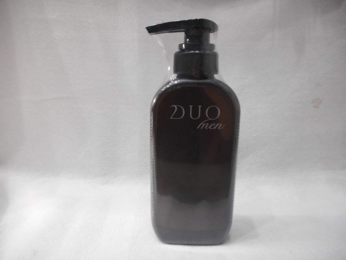 デュオメン DUO men ザ 薬用オールインワンシャンプー 300ml ホワイトムスク調の香り シャンプー 箱無し(シャンプー)｜売買されたオークション情報、yahooの商品情報をアーカイブ ...