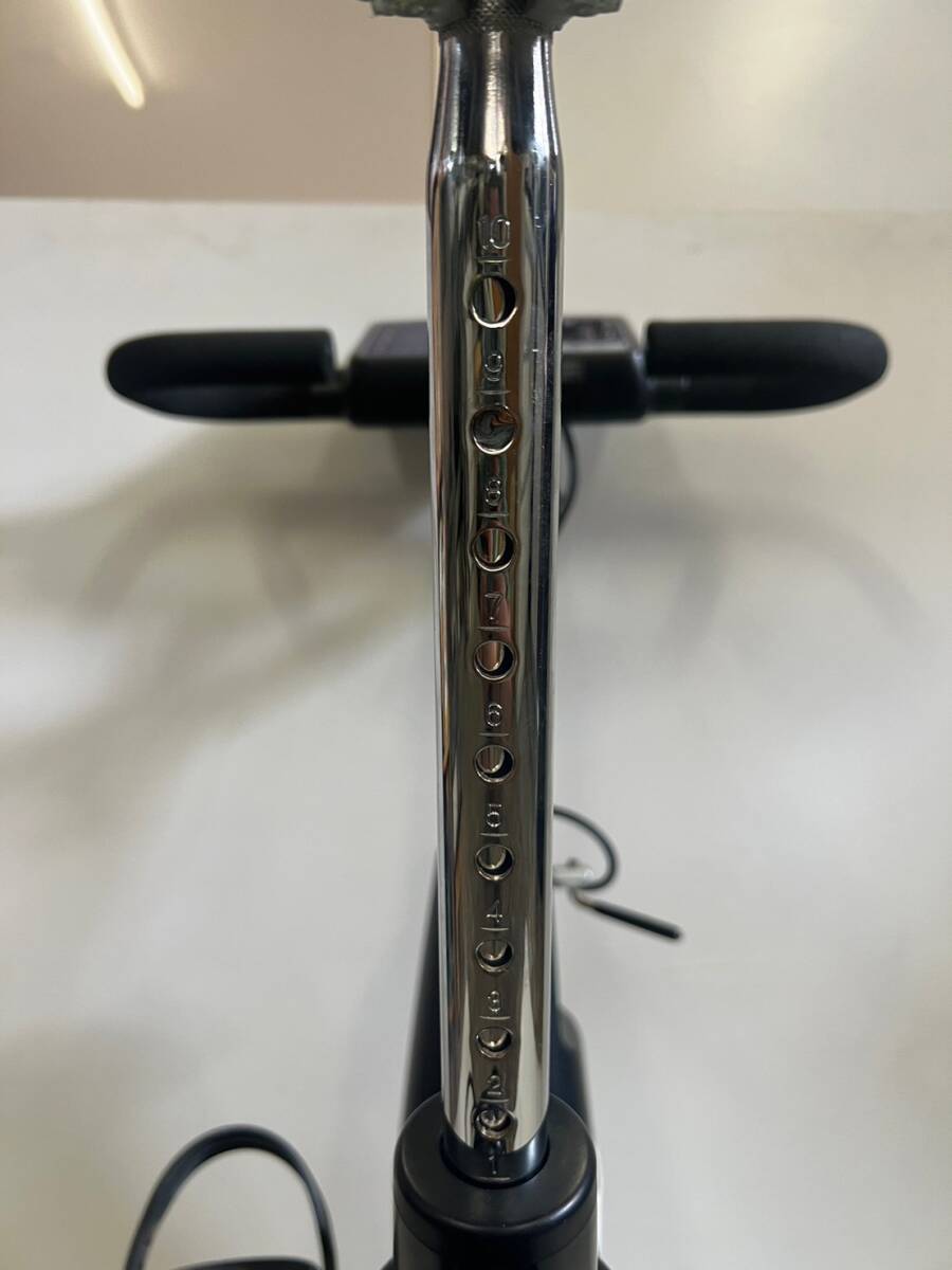 COMBI コンビ エアロバイク AEROBIKE EZ102 フィットネスバイク 通電確認済 NB(バイク)｜売買されたオークション情報 ...