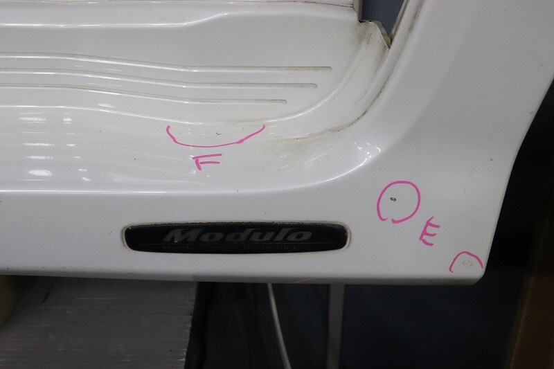 エリシオン X RR1 純正 MODULO モデューロ サイドステップ サイドスポイラー 左右セット NH683P 再塗装 08F04-SJK-0M00-11 P028759(サイド)｜売買さ ...