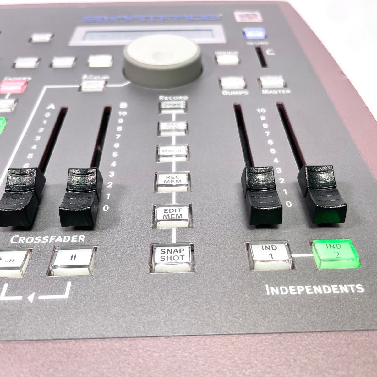 ETC Smartfade 2496 DMX 照明卓 調光コントローラー 舞台照明(レコーディング、PA機器)｜売買されたオークション情報 ...
