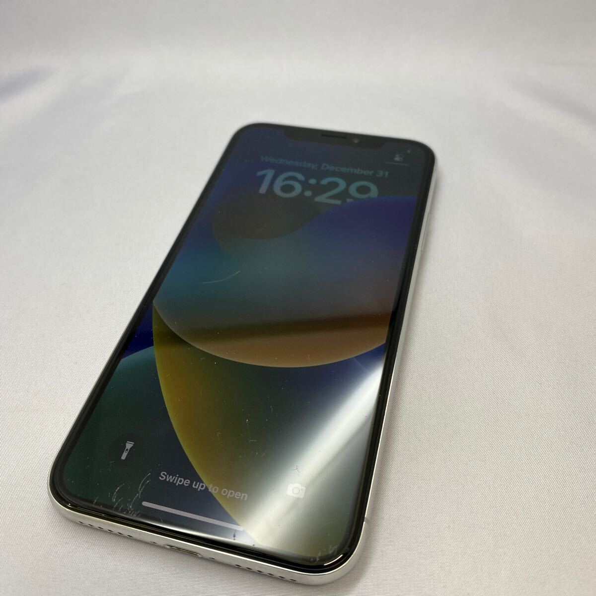 94 Apple iPhone X 64GB SILVER A1902 Apple SIMフリー スマホ(iPhone)｜売買された ...