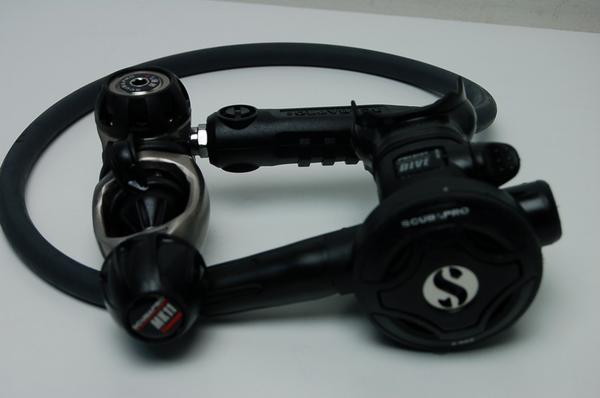 SCUBAPRO MK11 TITANIUM S555 チタンレギュレターOH済 6122(レギュレータ)｜売買されたオークション情報 ...