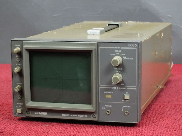 LEADER 5835 ステレオオーディオモニター 現状品(その他)｜売買されたオークション情報、yahooの商品情報をアーカイブ公開 ...