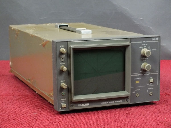 LEADER 5835 ステレオオーディオモニター 現状品(その他)｜売買されたオークション情報、yahooの商品情報をアーカイブ公開 ...