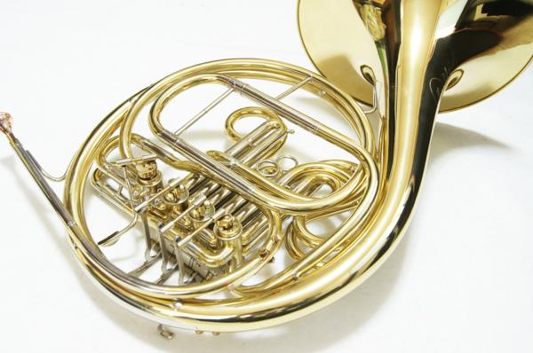 Besson / ベッソン F/B♭ フルダブルホルン BE-702-1(フレンチホルン)｜売買されたオークション情報、yahooの商品情報をアーカイブ公開 - オークファン（aucfan.com）
