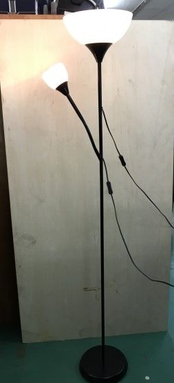 IKEA イケア フロアスタンド 照明ランプ G0713 ブラック(フロアスタンド)｜売買されたオークション情報、yahooの商品情報を ...