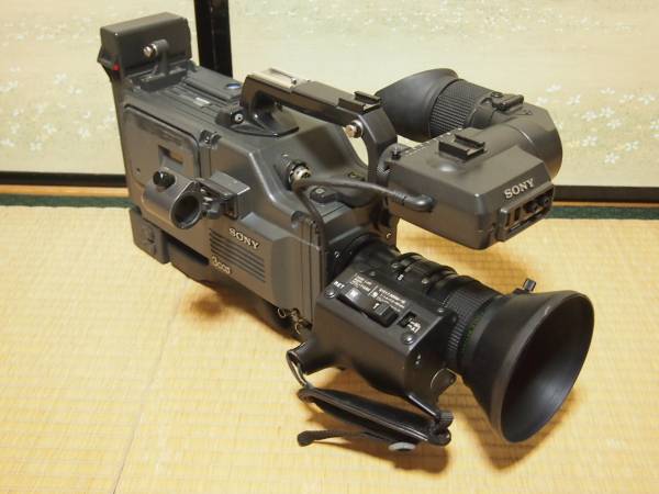 SONY 業務用 Hi8 ビデオカメラ DXC-327 EVV-9000(プロ用、業務用)｜売買されたオークション情報、yahooの商品情報を ...
