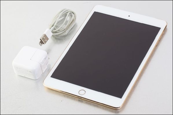 ソフトバンク iPad mini3 MGYR2 J A 16G ゴールド #6034(iPad本体)｜売買されたオークション情報、yahooの商品情報をアーカイブ公開 - オークファン ...